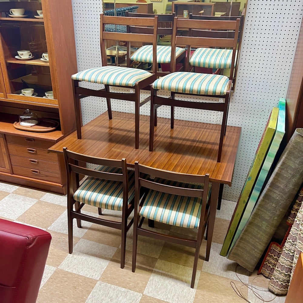 Teak Dining Table w/ Chairs by Meredew | circa61 Modern